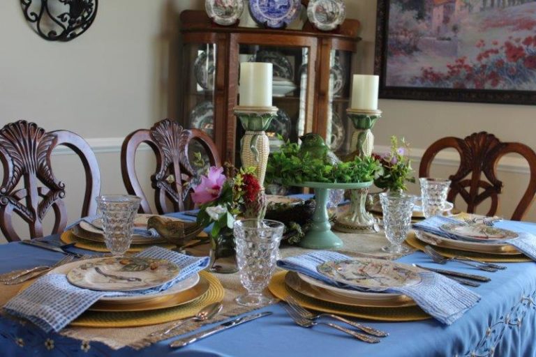 A BIRD INSPIRED TABLESCAPE - Belle Bleu Interiors