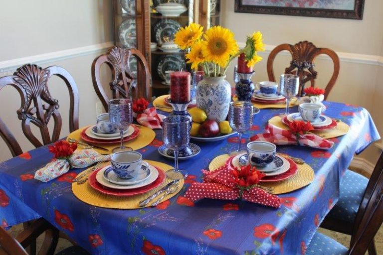 CREATING A BEAUTIFUL KITCHEN VIGNETTE - Belle Bleu Interiors