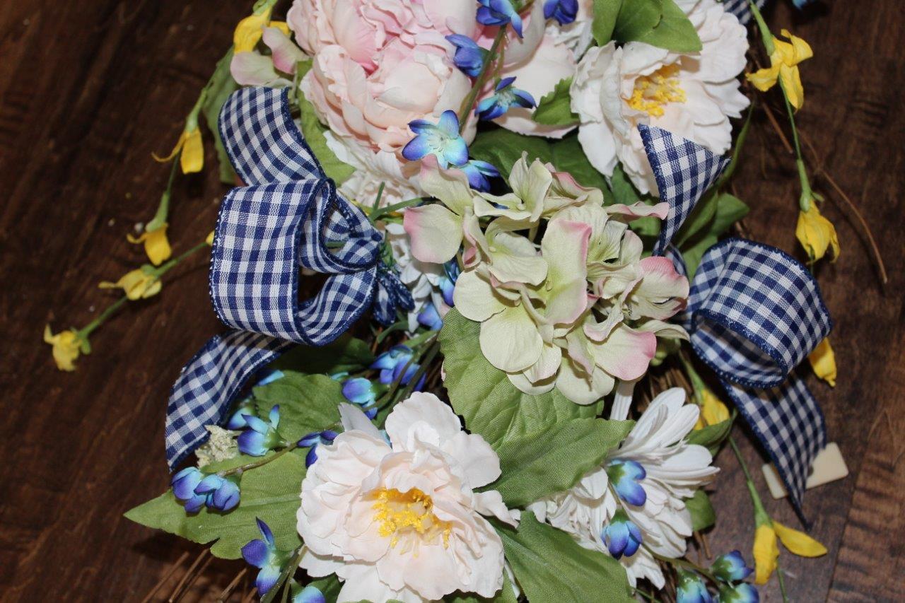 How to Make a Corner Swag - Belle Bleu Interiors