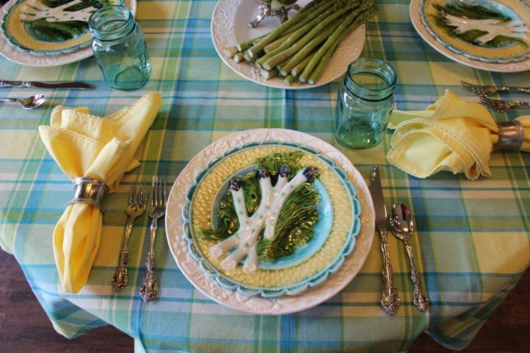 Tablescape Thursday: The French Asparagus Plate - Belle Bleu Interiors