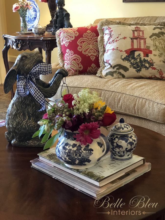 How to Create a Simple Spring Vignette - Belle Bleu Interiors