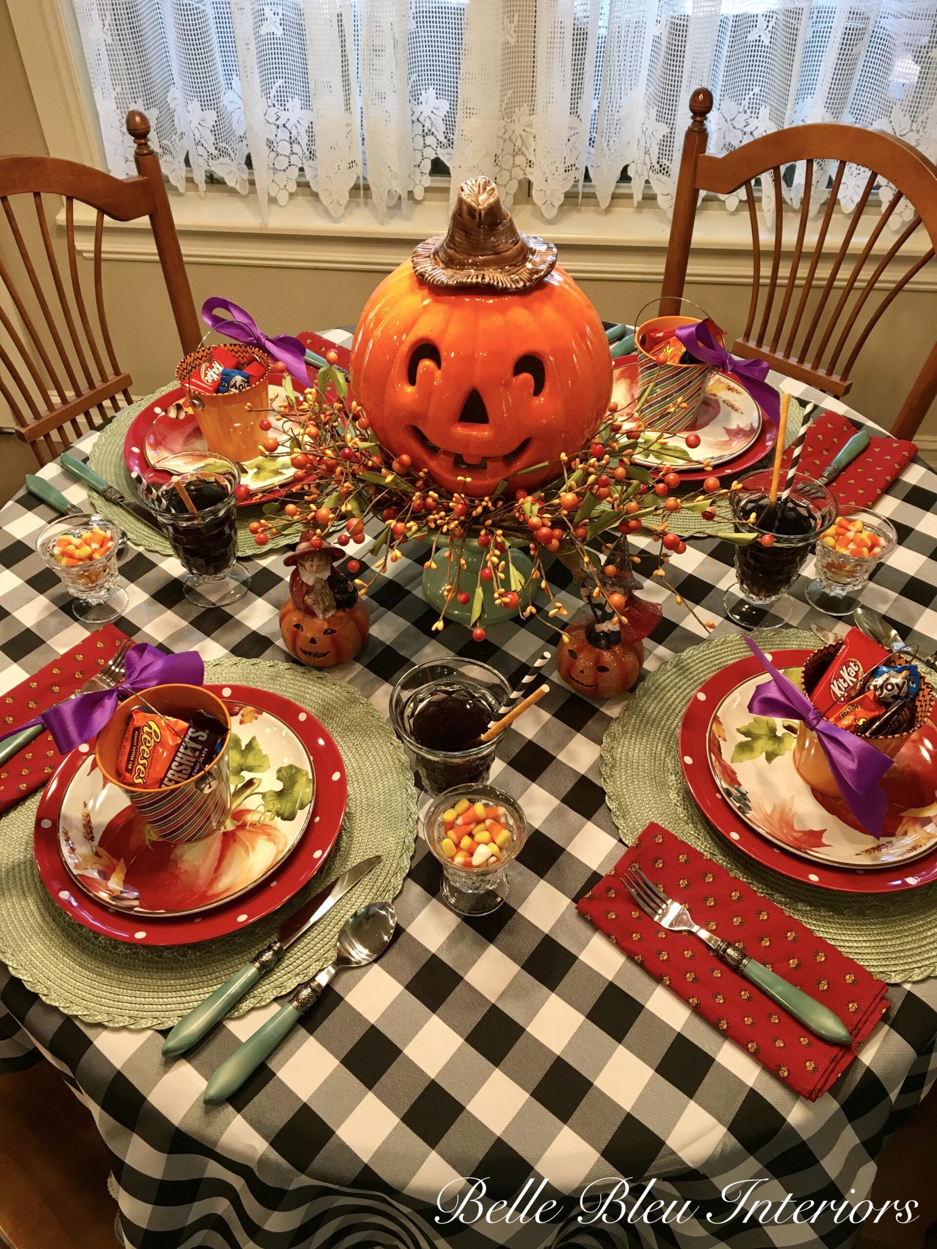 A Happy Halloween Tablescape - Belle Bleu Interiors