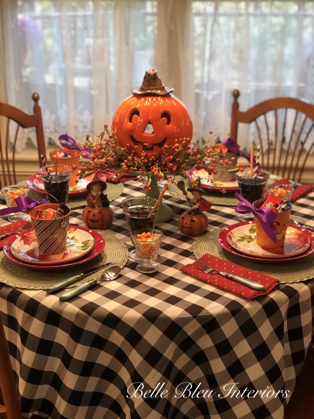 A Happy Halloween Tablescape - Belle Bleu Interiors